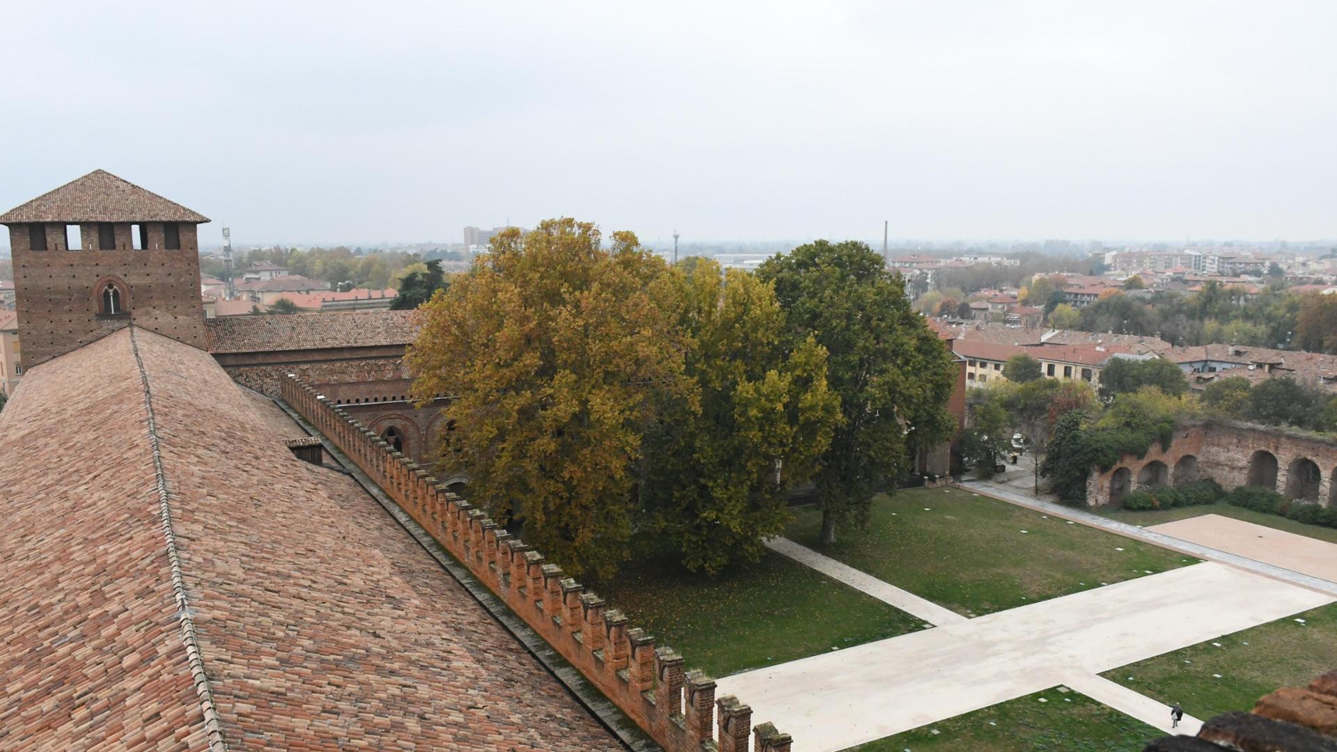 «Bella la città dall’alto»: un successo la salita alle torri del ...