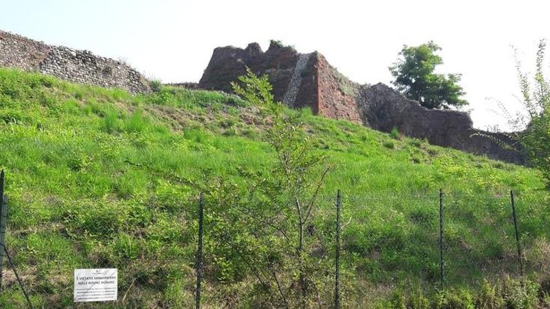 Caluso. Il castellazzo non c’è più Il Comune vieta l’accesso - La ...
