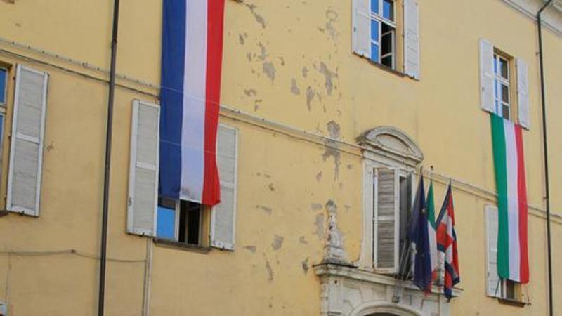 Caluso, la sede del Comune inizia la riqualificazione. Subito i nuovi ...