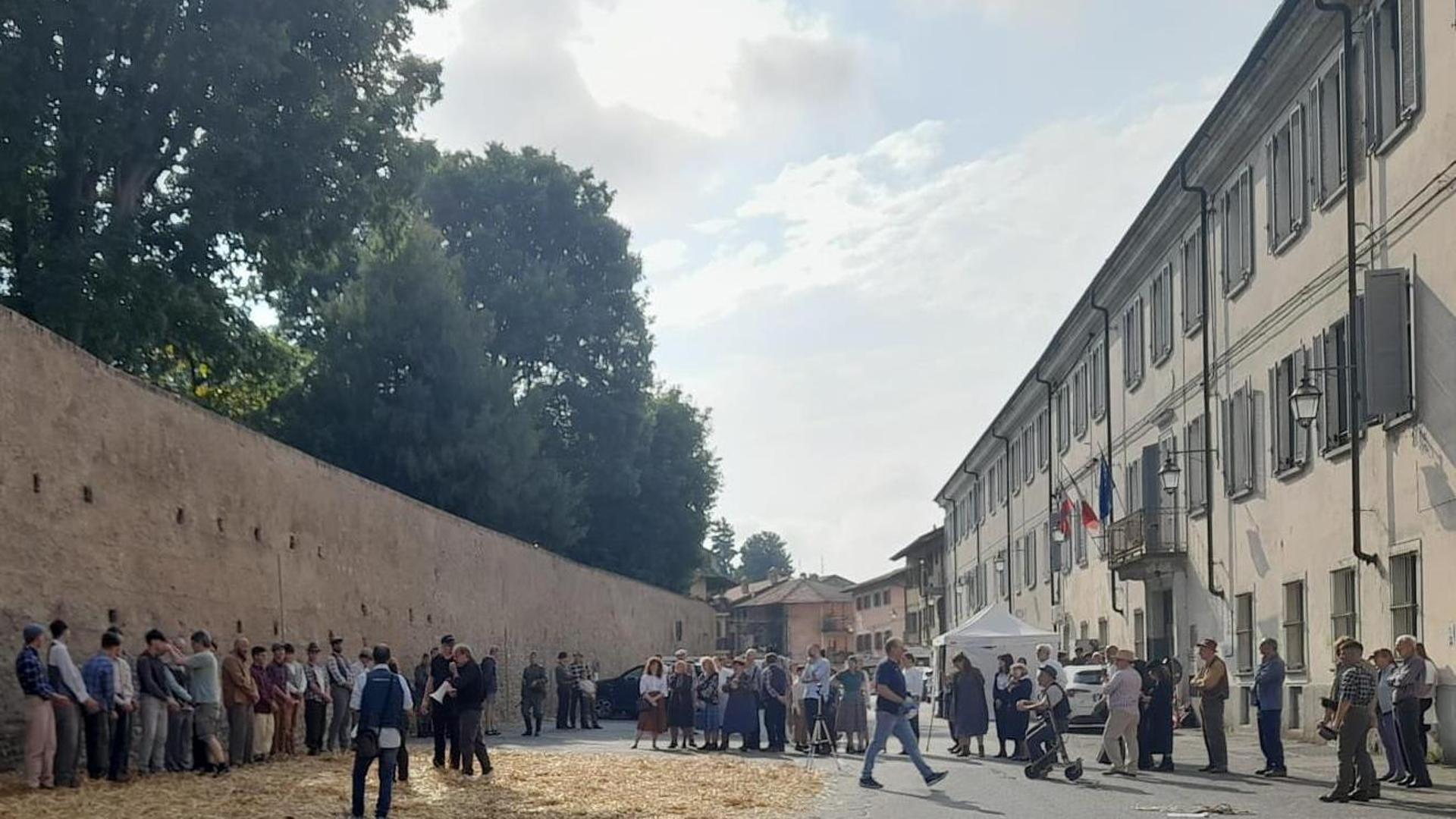 Debutta a Caluso il docufilm Eroi silenziosi: «Persone comuni che ...