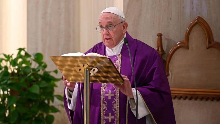 Coronavirus, il Papa prega che le famiglie trovino nuovi modi di ...