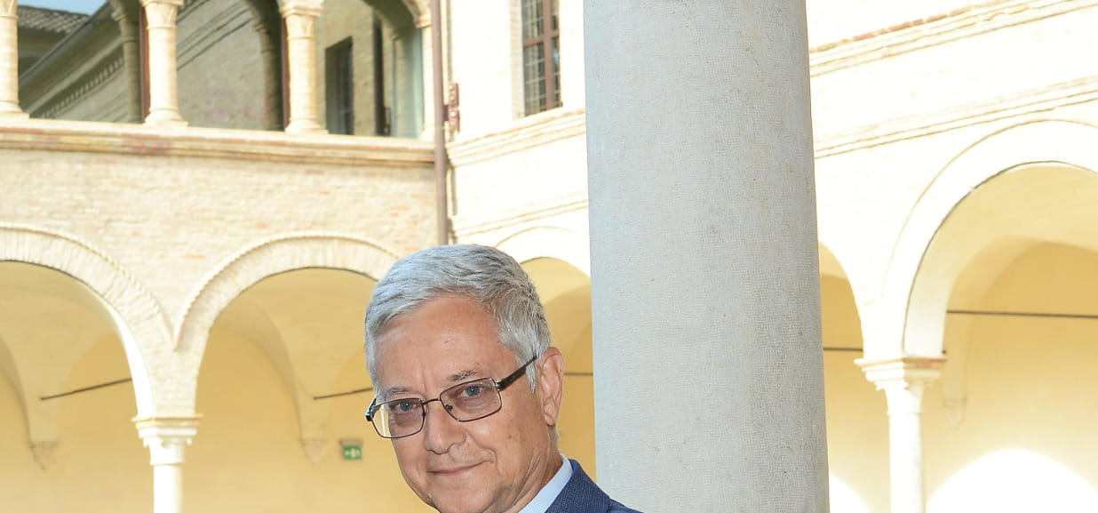 Marazzini: “Il Covid è una guerra, parola di linguista. La segregazione ...