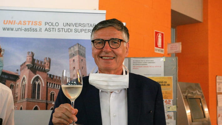 Mario Sacco riconfermato alla guida della Fondazione CrAsti - La Stampa