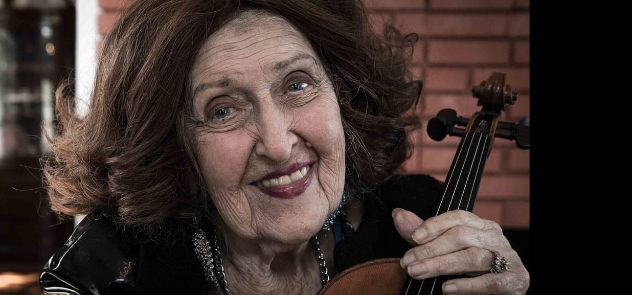 È morta Ida Haendel, leggenda del violino del Ventesimo secolo - La Stampa