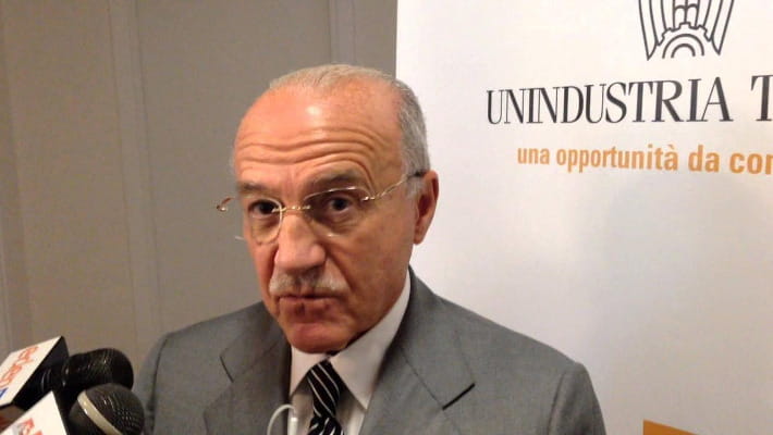 Uno yacht di lusso e un milione e mezzo di euro sequestrati all ...