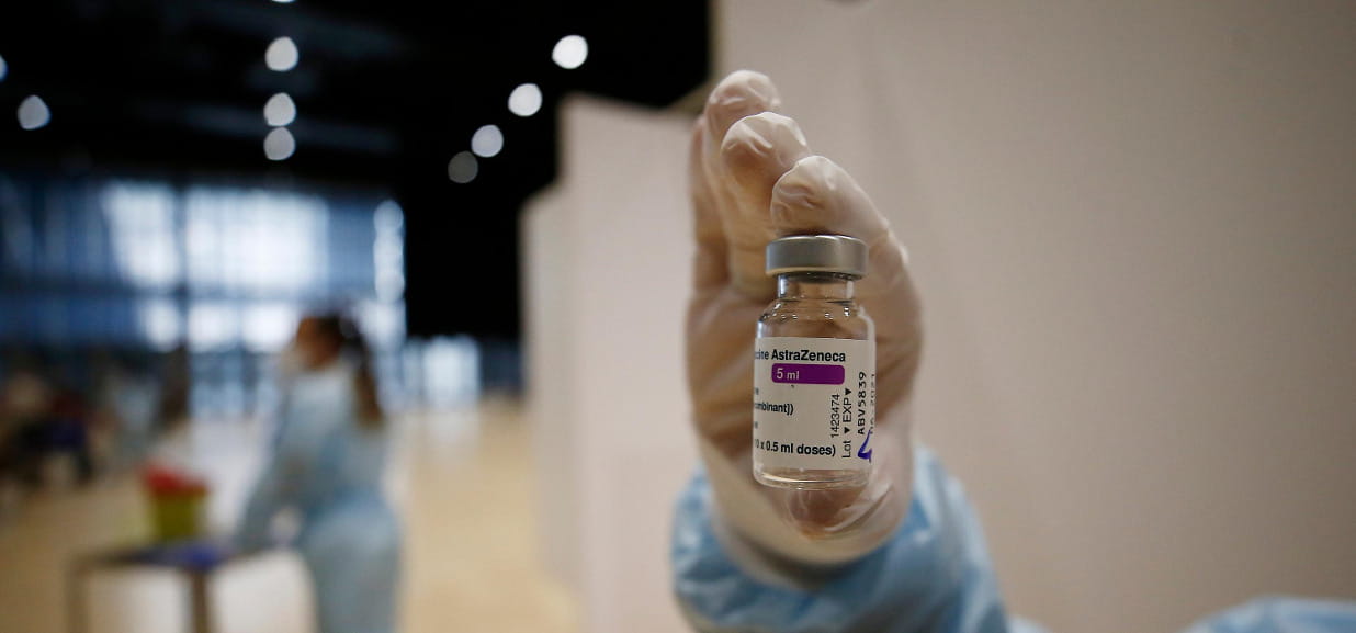 Dosi AstraZeneca esaurite in Liguria: nuovo open day la prossima ...