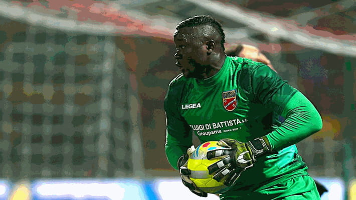 Lys Gomis commosso dal presidente che gli rinnova il contratto dopo l ...