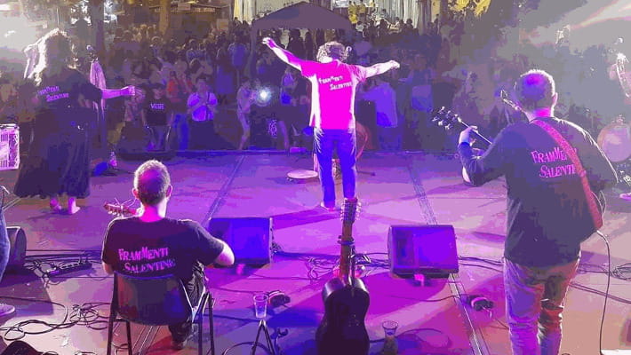 Il Collegno Folk Festival apre le porte all'Umbria - La Stampa