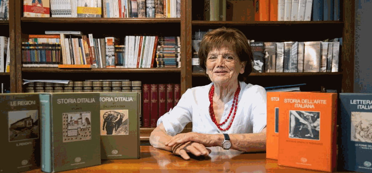La storia di Silvana: “La mia vita, vendere libri a rate. Cinquemila ...