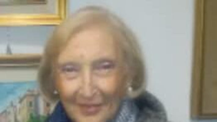 Albisola, morta l’ex insegnante dell’Itis Giovanna Rolandi - La Stampa
