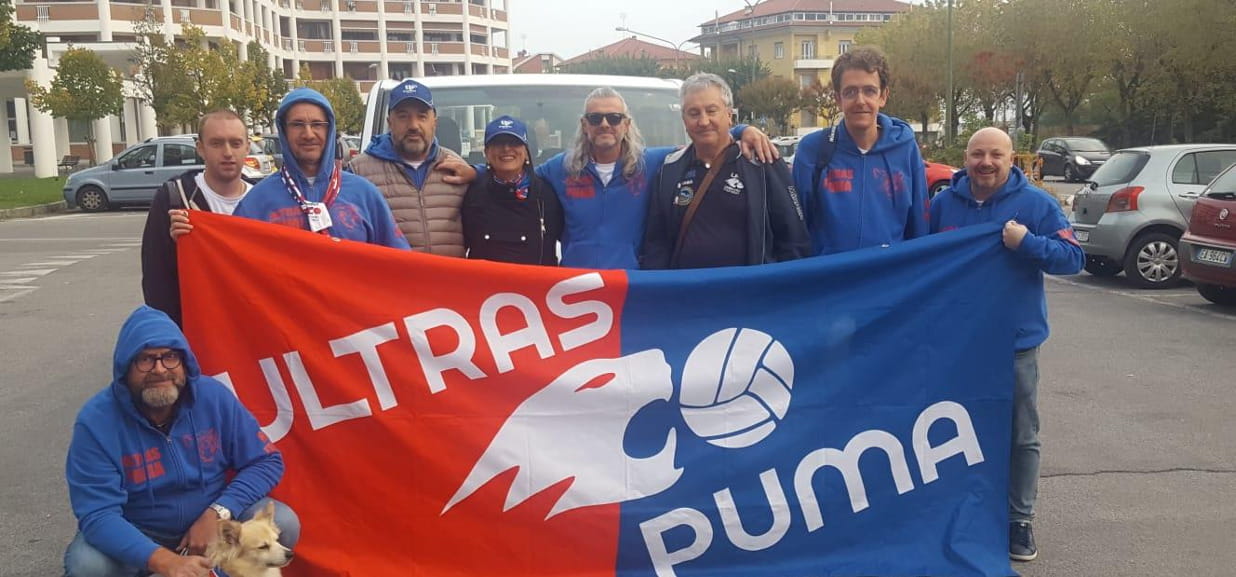 “Ultras Puma” al seguito della Lpm Bam Mondovì nella prima trasferta ...