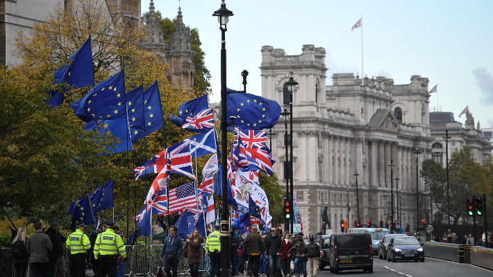 Brexit, Johnson: con il voto ai 16enni e ai cittadini Ue salta tutto ...