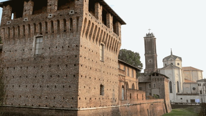 Una sala per il sì: il castello di Galliate fa spazio ai matrimoni - La ...
