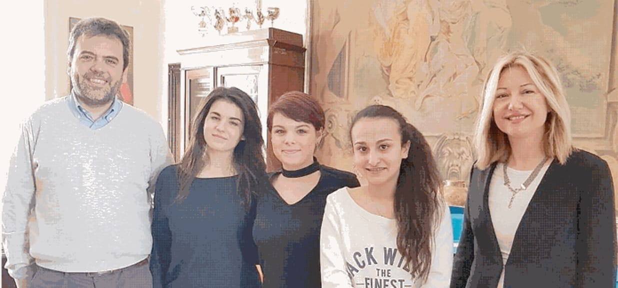 L’Alfieri fa il tris con le “cittadine europee” - La Stampa