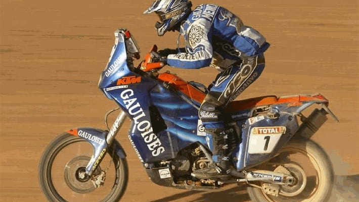 Magia Dakar. Edizione 2002, la seconda volta di Meoni - La Stampa