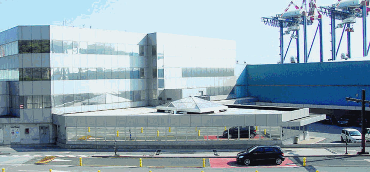 Reefer Terminal passa ad Apm - La Stampa