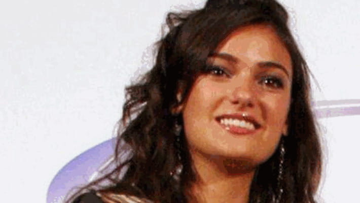 “Offese Erdogan”, la ex Miss Turchia rischia il carcere - La Stampa