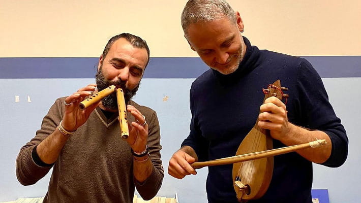 La storia in musica di Benino, il pastore che dorme nel presepe - La Stampa