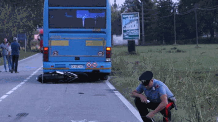 Un paese in lutto per Edoardo, 17 anni - La Stampa