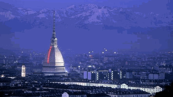 Per Earth Hour day Torino spegne la Mole - La Stampa