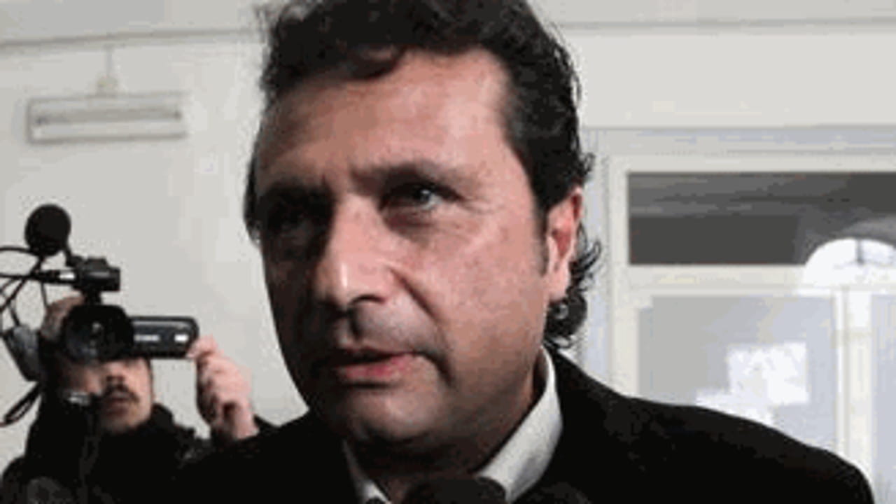 Schettino come per il “Titanic”: chiede una perizia sulla bontà dell ...