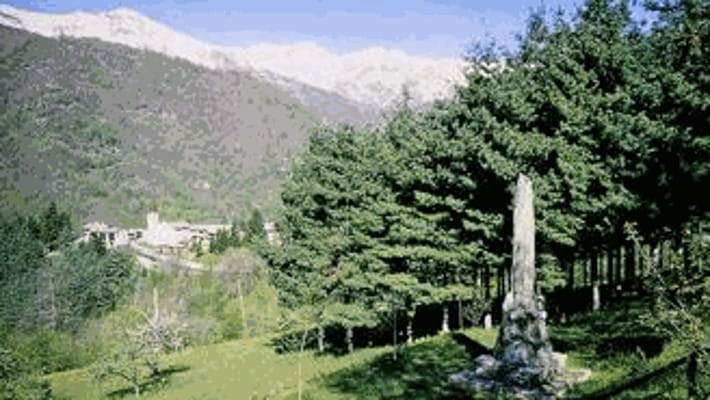Lontani dal turismo di massa sui luoghi della storia dei Valdesi - La ...