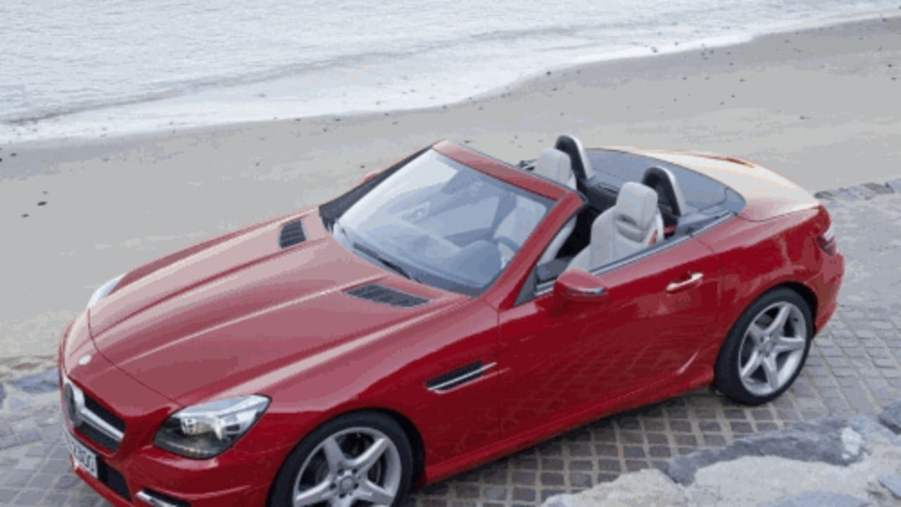 Nuova SLK con tetto rigido Magic Sky Control - La Stampa