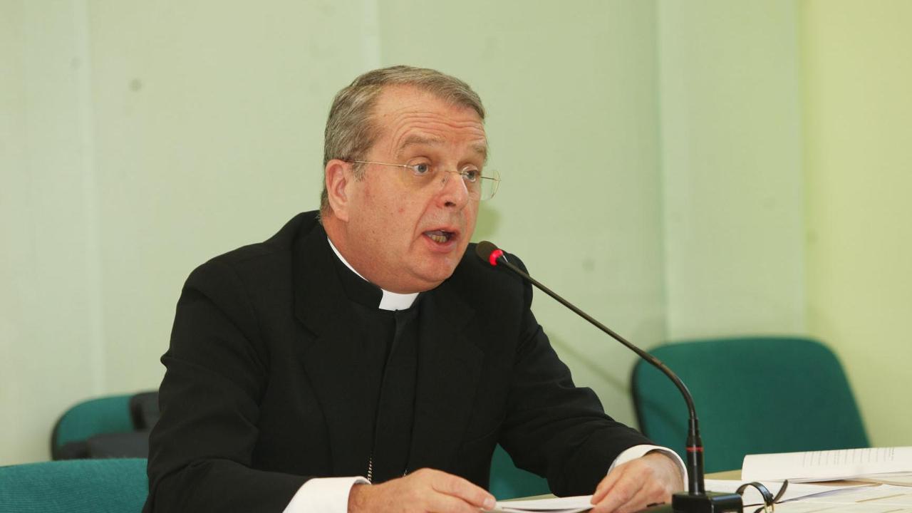 Il Papa nomina cardinale l’ex vescovo di Ivrea Miglio - La Stampa