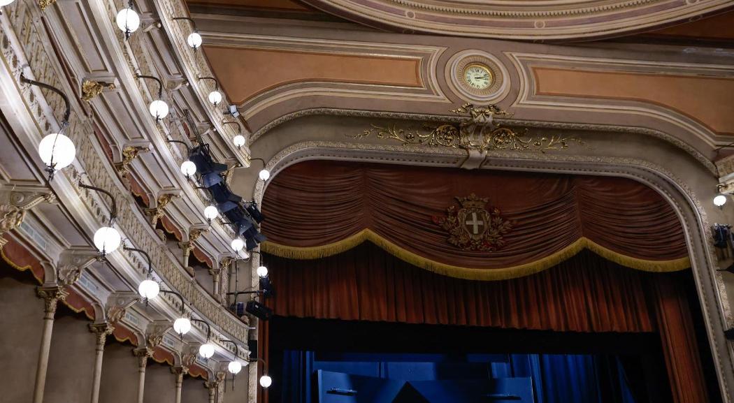 Il teatro Coccia e le colpe dei debiti, l’ira dell’ex sindaco Andrea ...