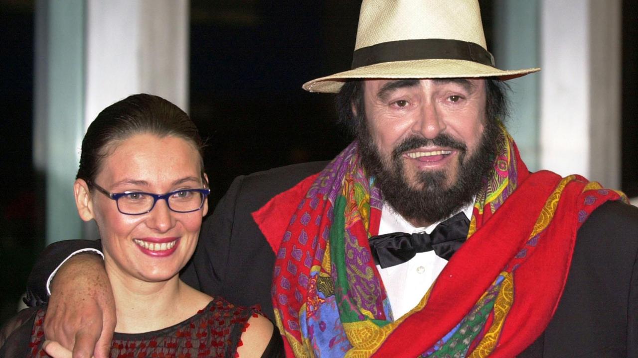 Musica, la stella di Luciano Pavarotti brillerà sulla Walk Of Fame di ...