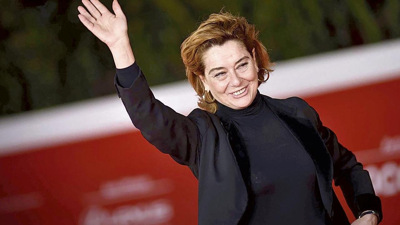 Monica Guerritore: "Meloni ha fatto un gran male al Paese, non la salva ...