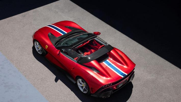 Ferrari SP51, esordio per la roadster one-off su base 812 GTS - La Stampa