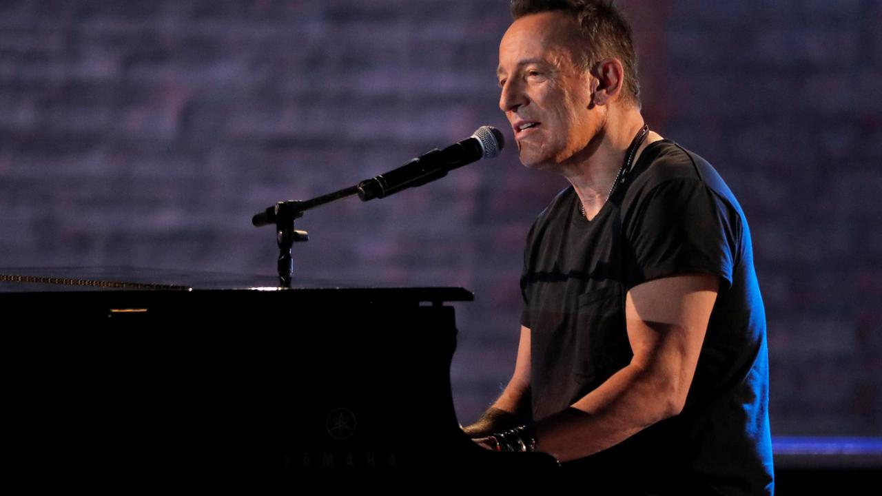 Bruce Springsteen, Only the strong survive è il nuovo album in uscita ...