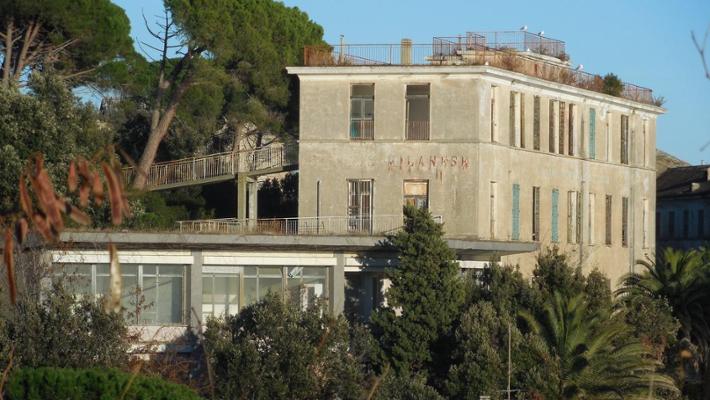 Celle Ligure, ex Colonie milanesi: dopo 30 anni trattativa arenata - La ...