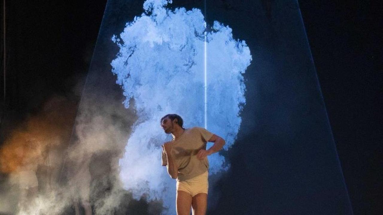 “Stravinsky’s Night” illuminata dai laser al teatro Coccia di Novara ...