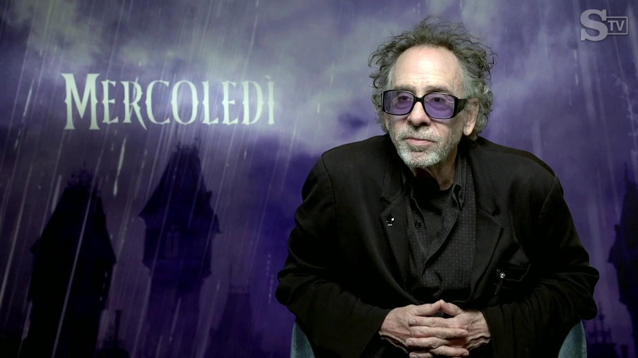 Tim Burton e la sua prima serie tv ispirata alla Famiglia Adams ...