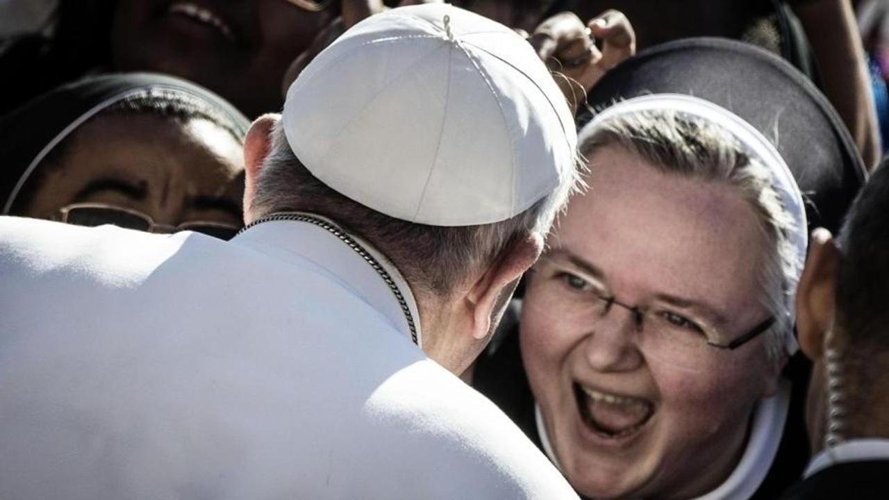 “Let us not forget our first love, Jesus” - La Stampa