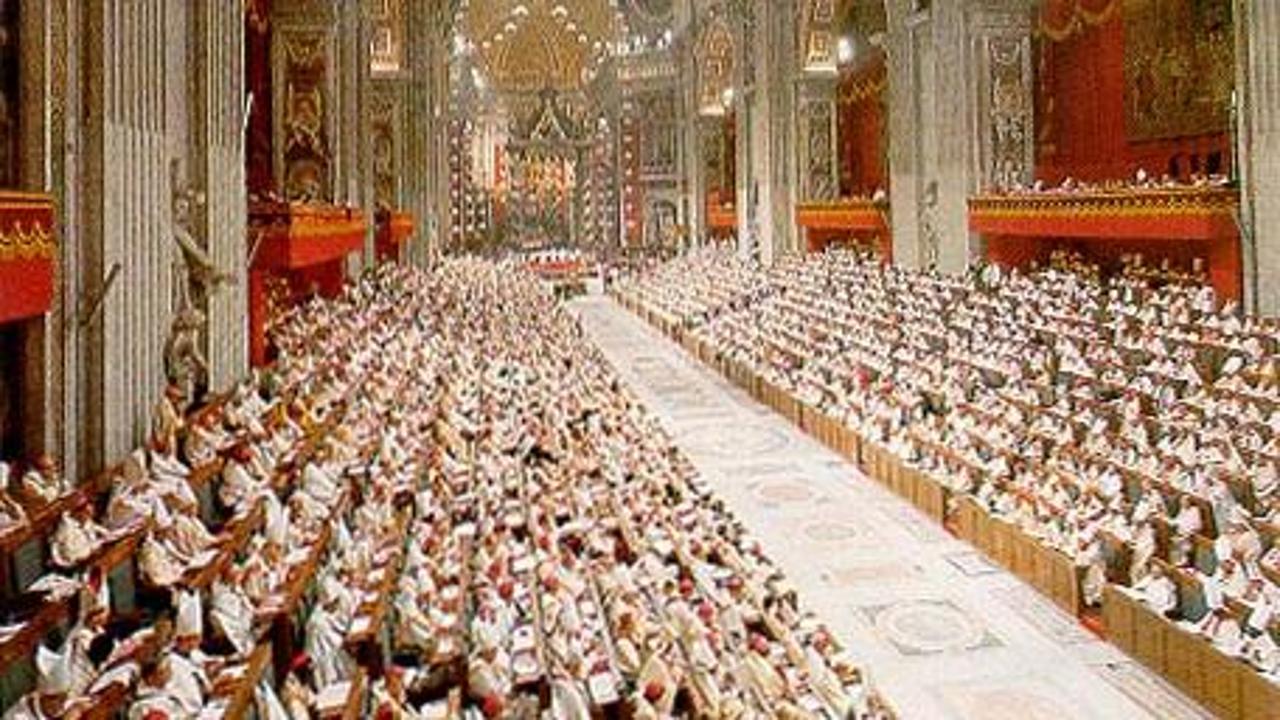 Those who dream of a Third Vatican Council - La Stampa
