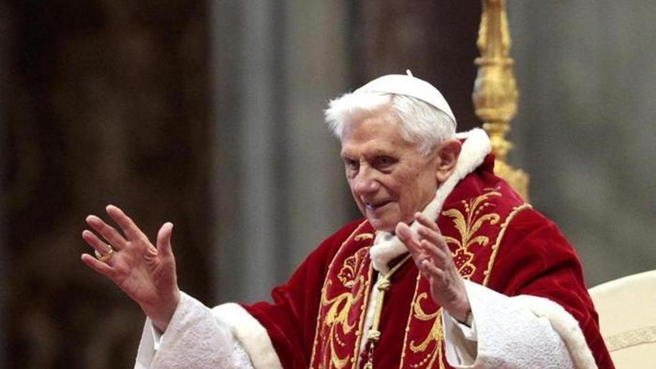 Benedicto XVI: «Es la misericordia lo que nos mueve hacia Dios» - La Stampa
