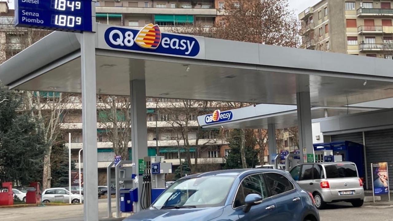 Prezzo benzina in Italia: perché è il più caro d'Europa? - La Stampa