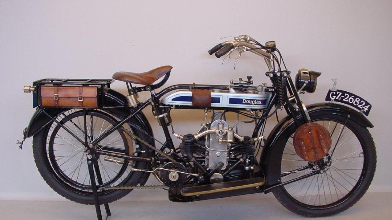 Al Museo Achille Varzi di Galliate arriva una moto del 1920 - La Stampa