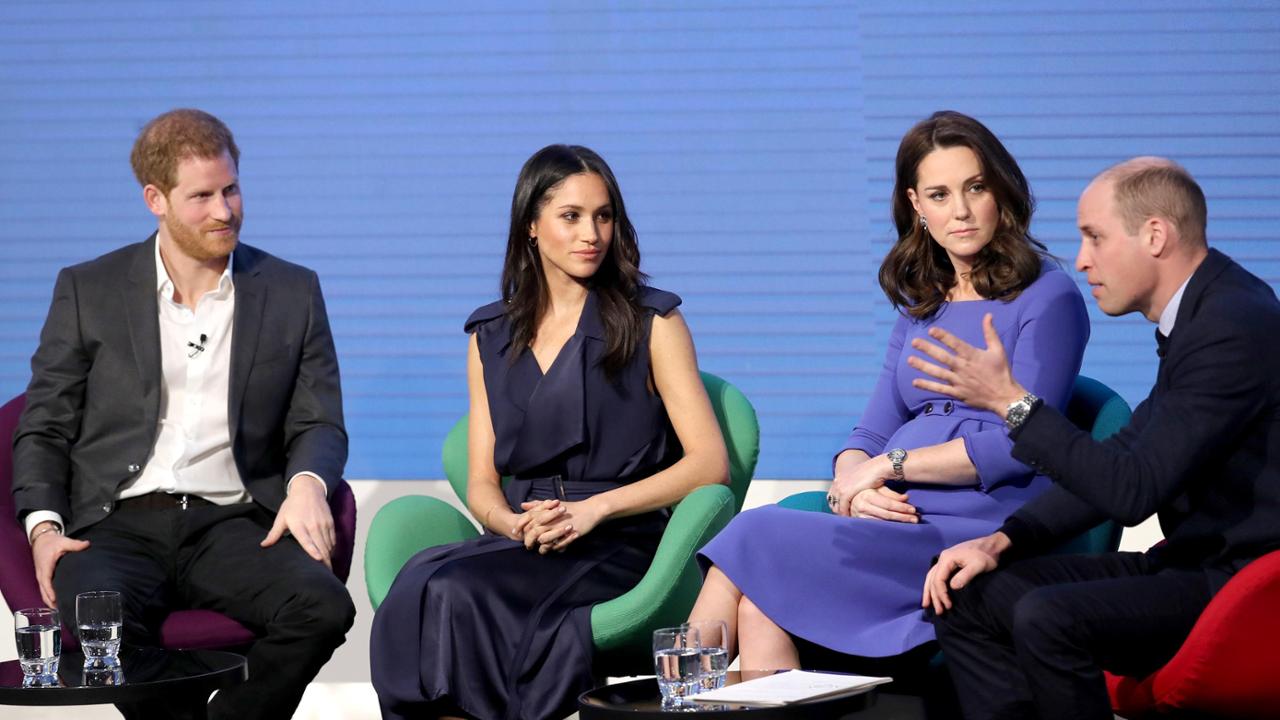 Specchio, specchio delle mie brame: chi è la più bella tra Kate e ...