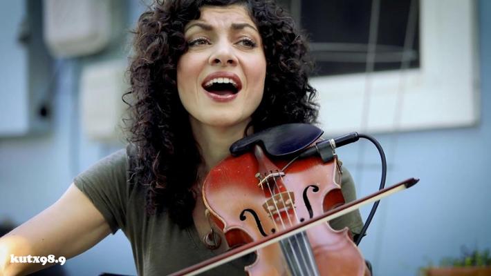 IL NEO COUNTRY AL FEMMINILE FIRMATO carrie rodriguez - La Stampa