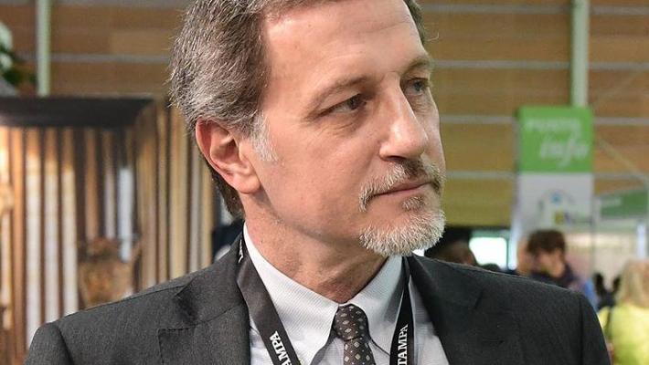 Futuro e transizione green con Gaël Giraud, Carlo Petrini e Massimo ...