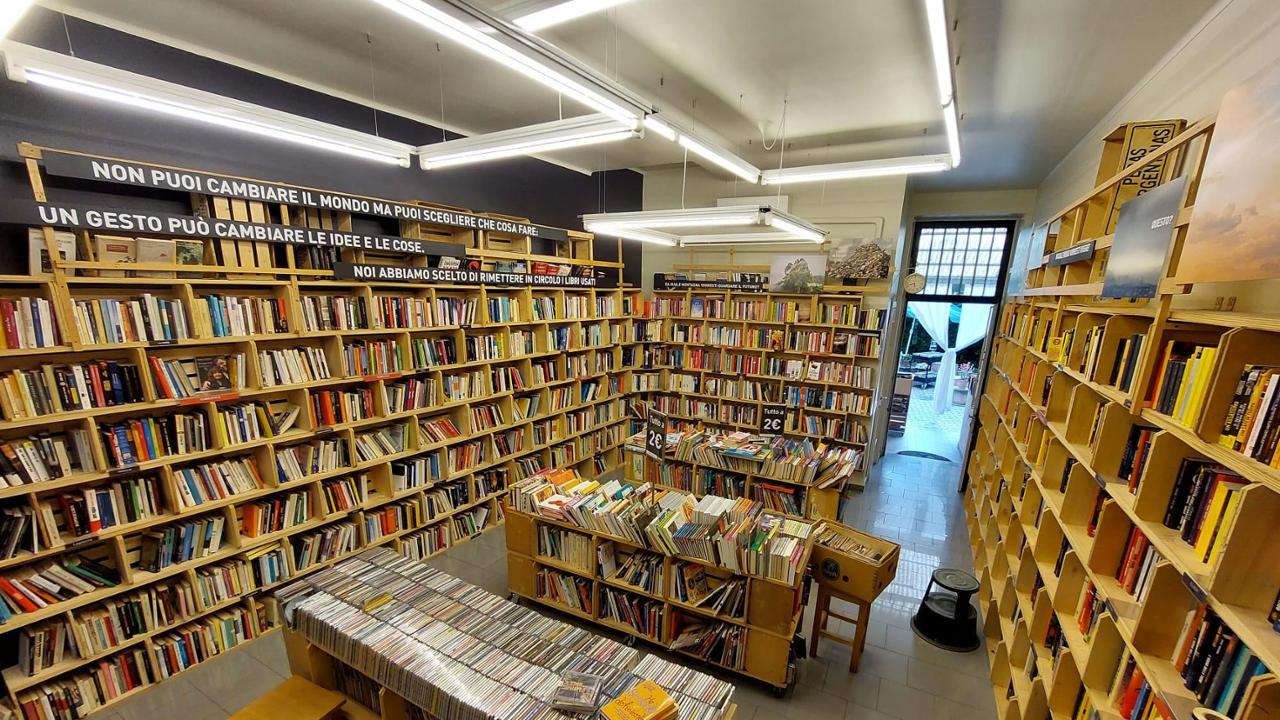Libraccio, arriva l’all you can read - La Stampa