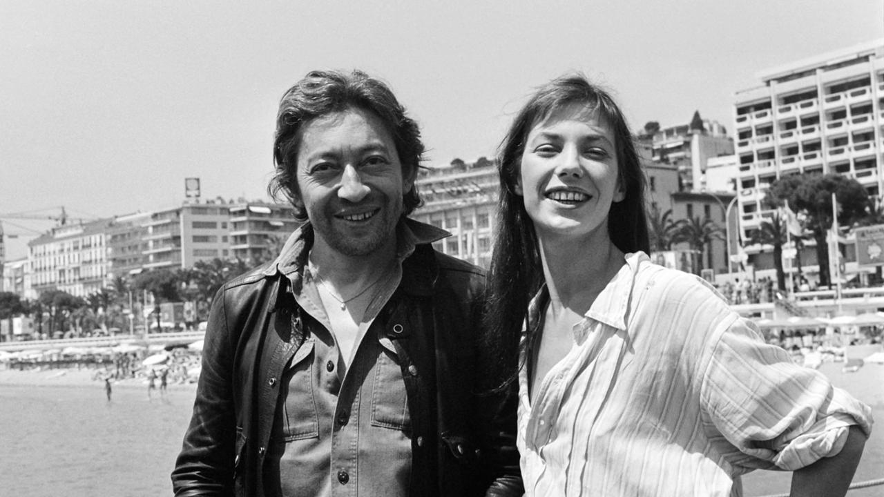 È morta l’attrice e cantante Jane Birkin. Con Serge Gainsbourg formò la ...
