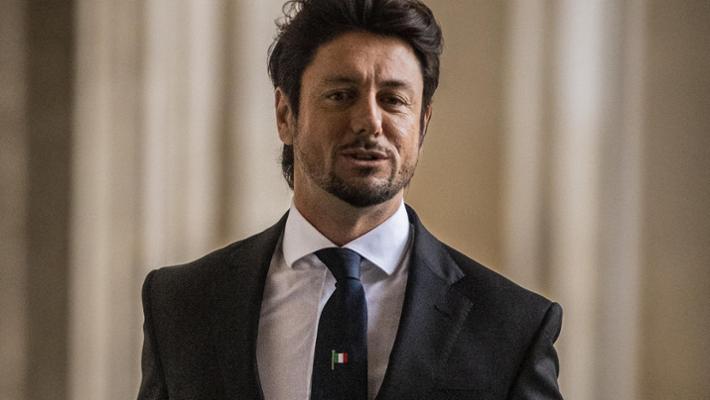 Giambruno, quei colpi di sole del first gentleman - La Stampa