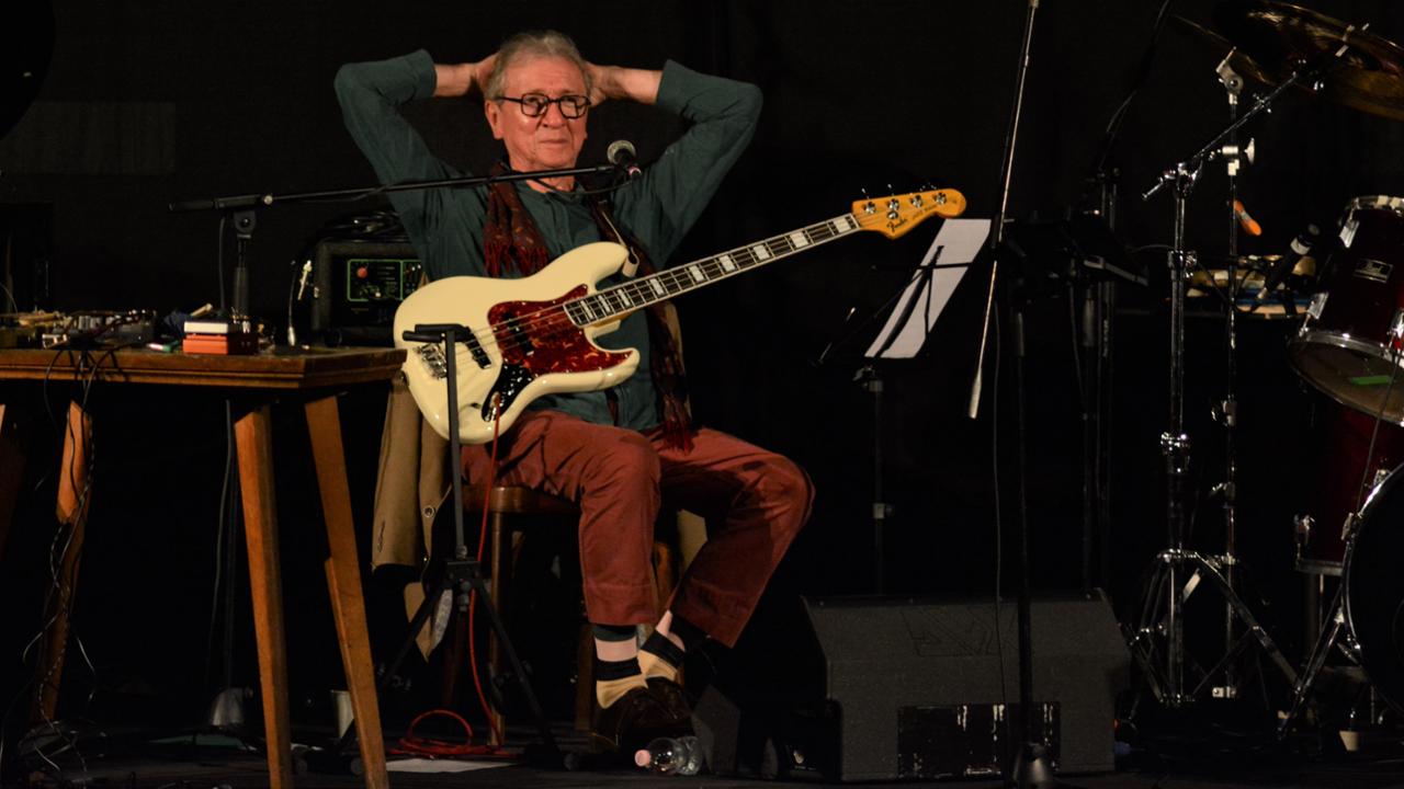 John Greaves & friends in concerto a Piacenza: una moltitudine di isole ...
