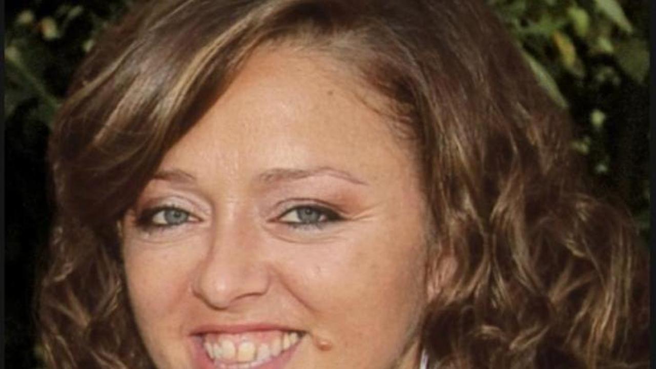 Malore prima della festa: il dramma di Erica, morta a 44 anni - La Stampa