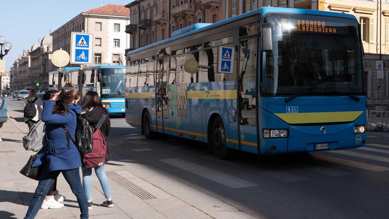 Le aziende del trasporto pubblico: “Con un solo bus via dalla strada 80 ...